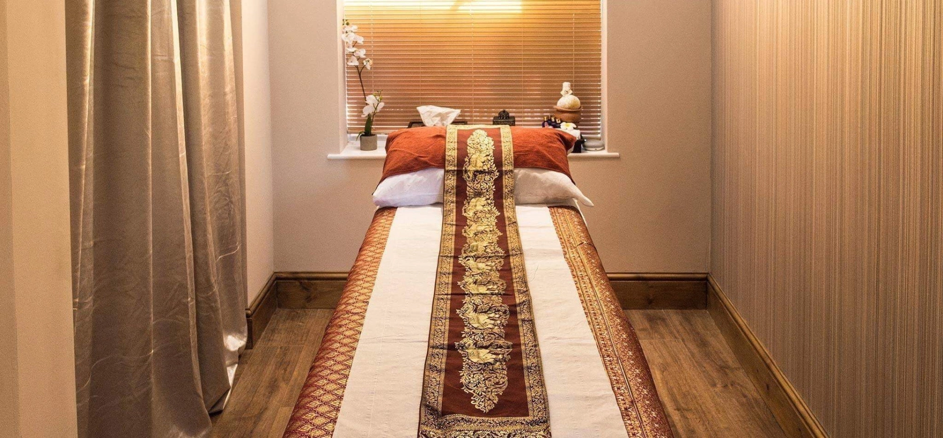 140 Minute Authentic Thai Pamper Package in Bristol Experience Days ...