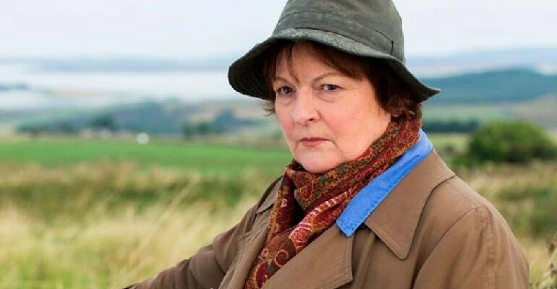 Newcastle Guided Vera Filming Locations Tour Gift Vouchers £42 for 1