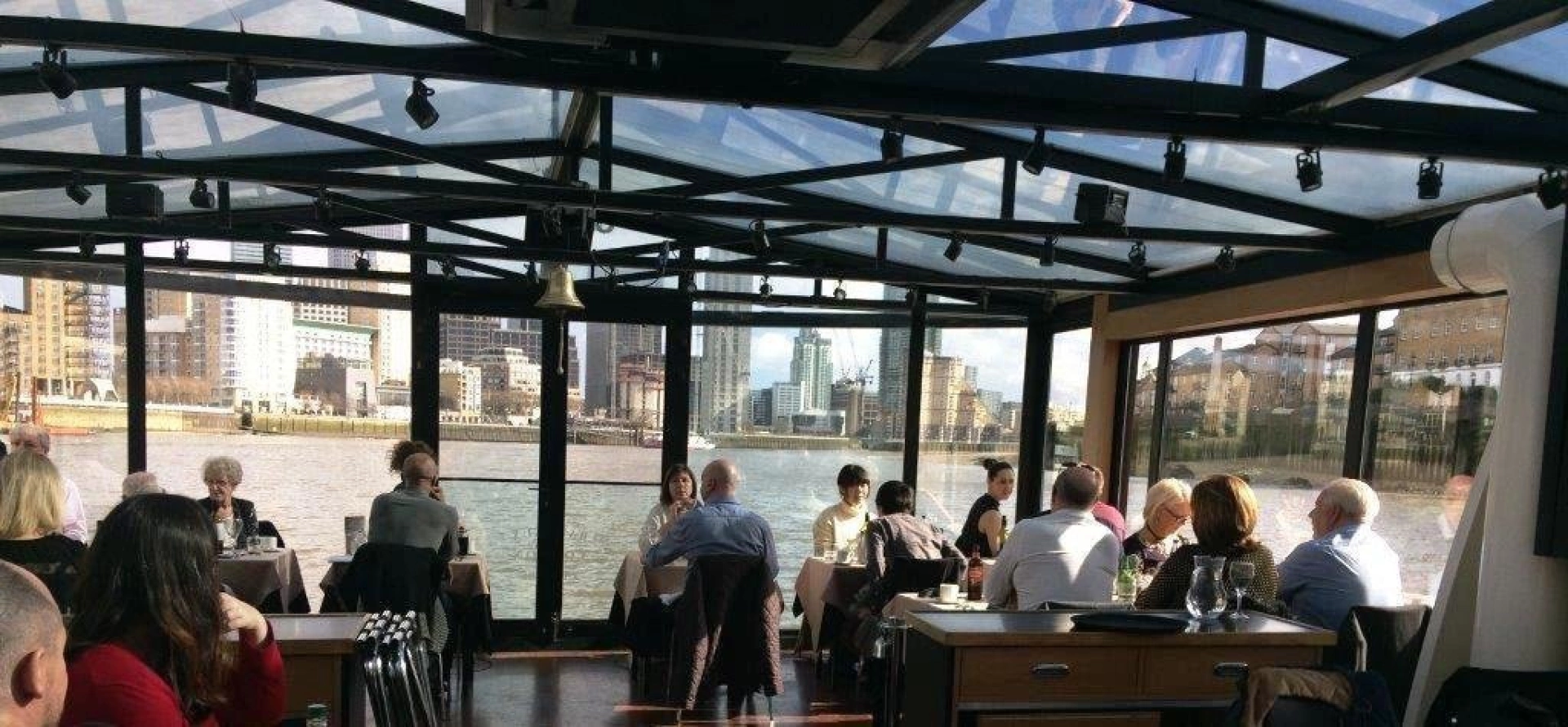 London Premier Dinner Cruise on the Symphony - Experience Days