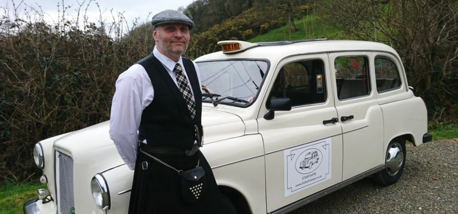 North Cornwall Sightseeing Little White Taxi Tour Gift Vouchers £299 for 6