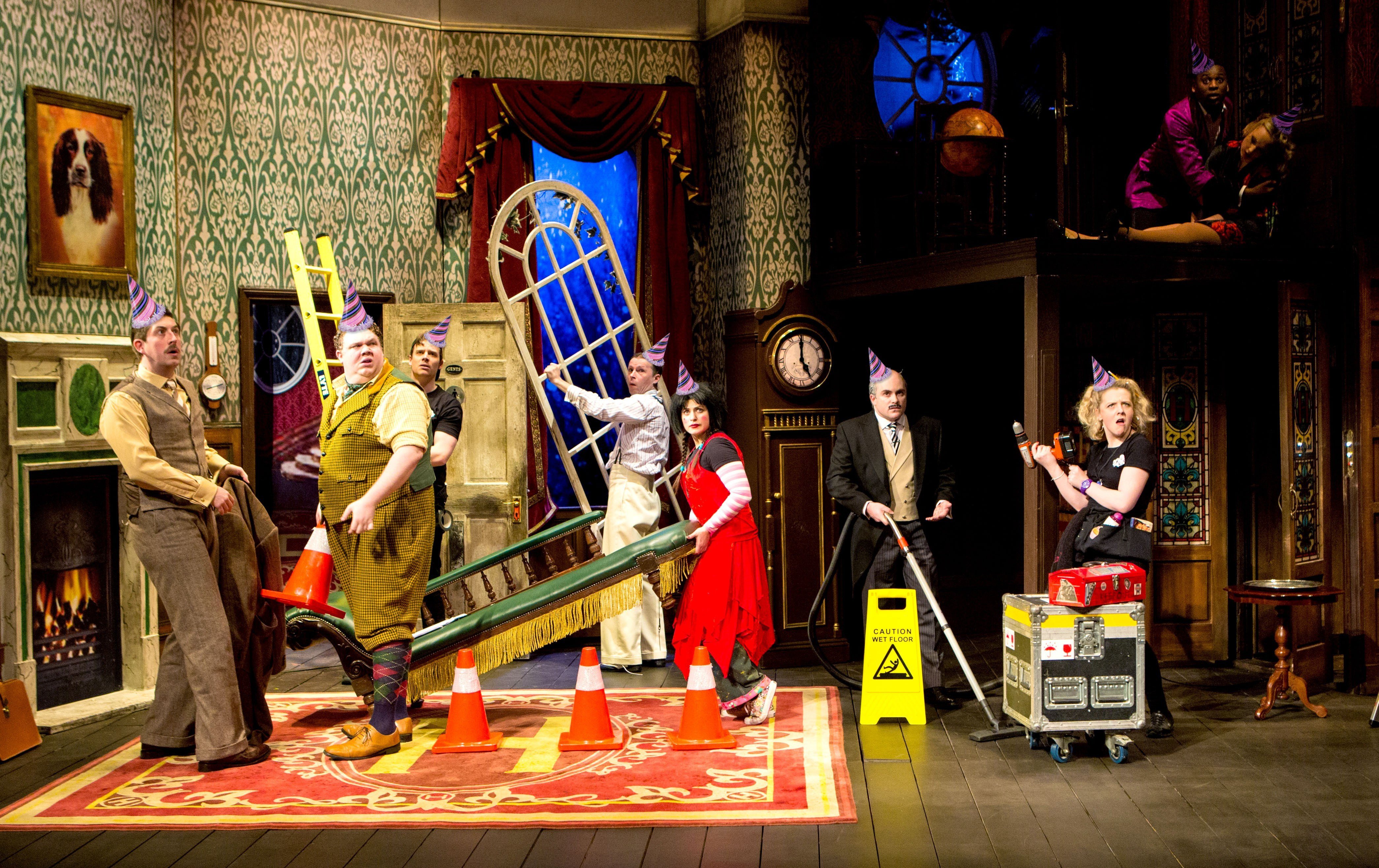 Why Live Theatre is Better Than the Movies