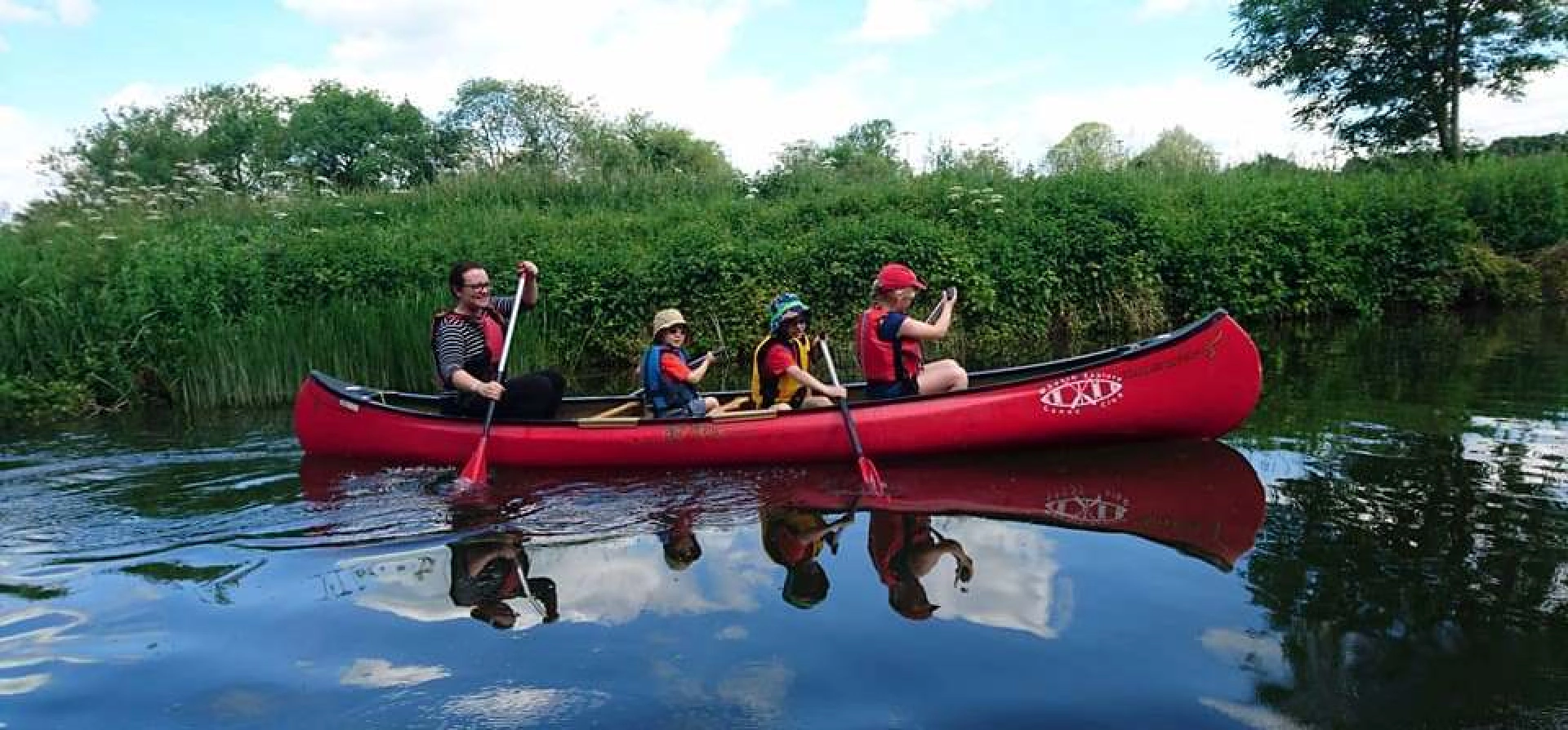 Hertfordshire Guided Canoe Tour On The River Stort Gift Vouchers £45 for 1