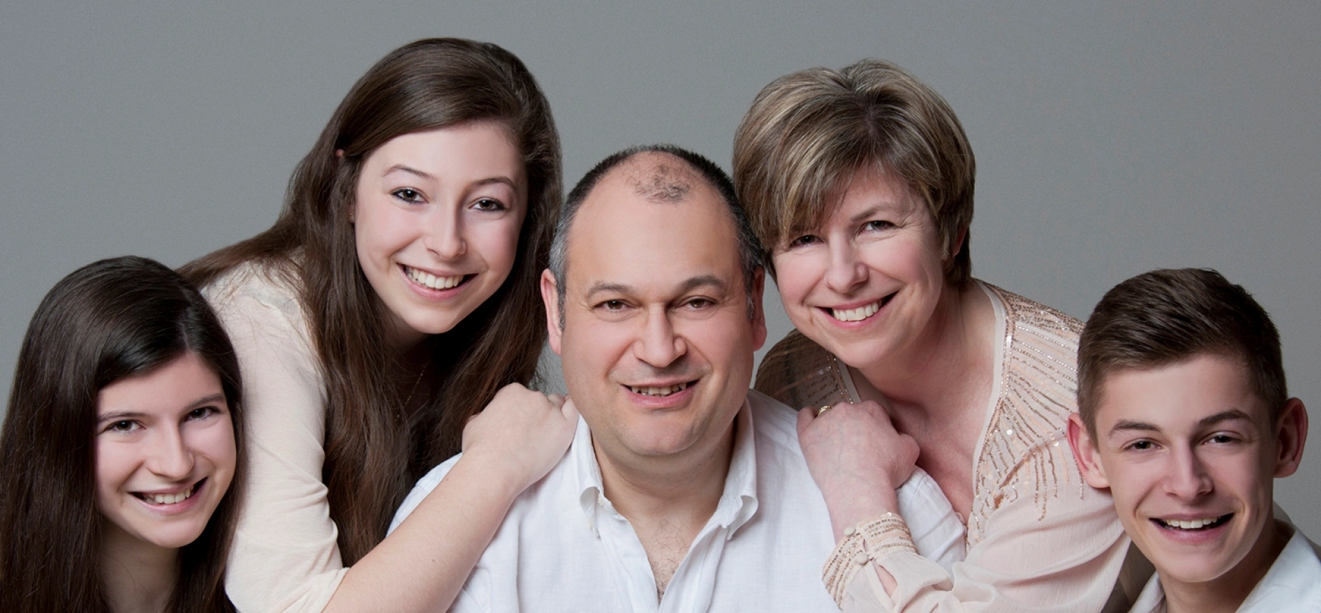 Barrett and Coe Family Photoshoot In the Midlands Gift Vouchers £19 for 12