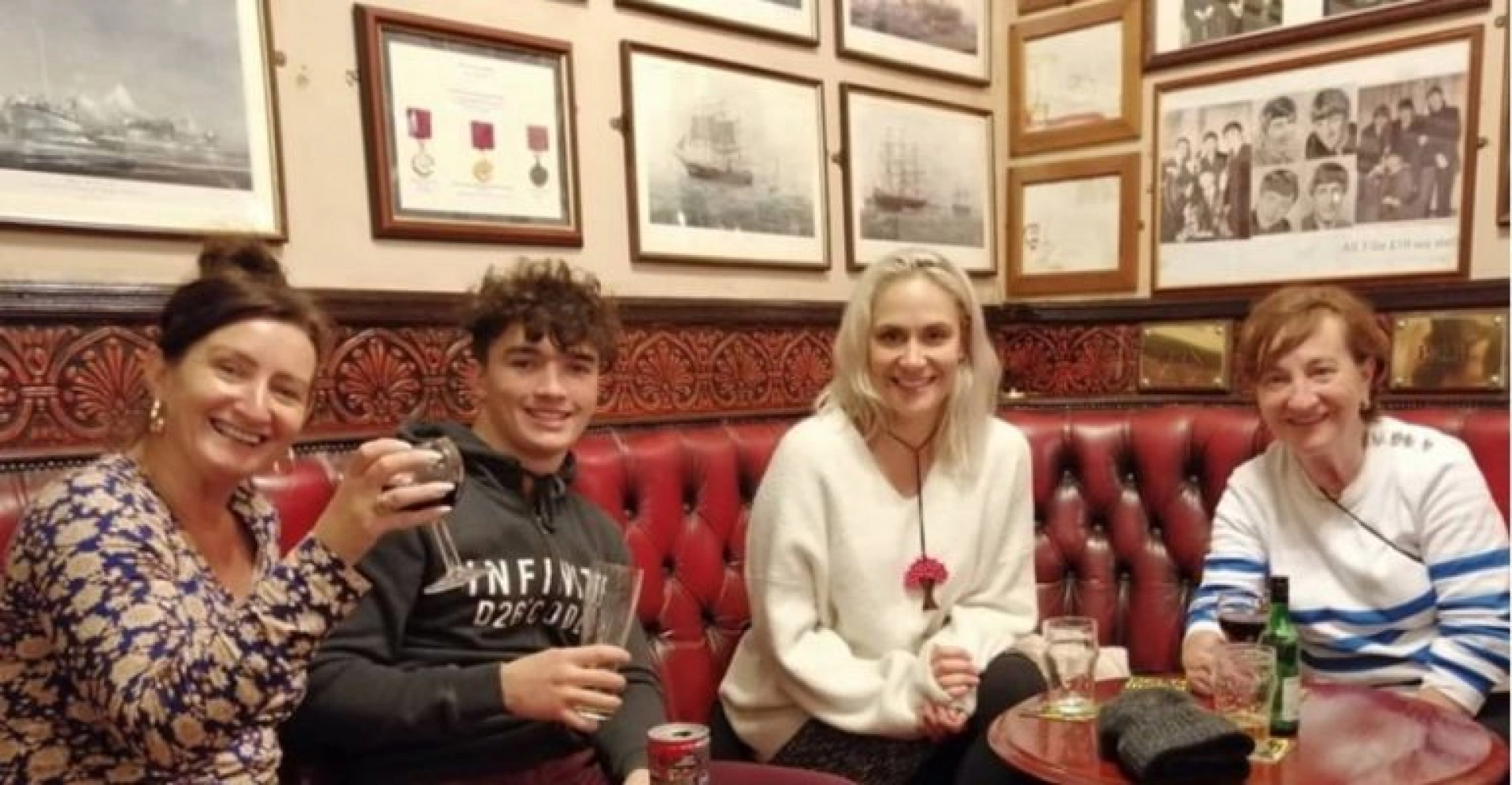 Liverpool Three-Hour Guided Pub Crawl Gift Vouchers £39 for 1