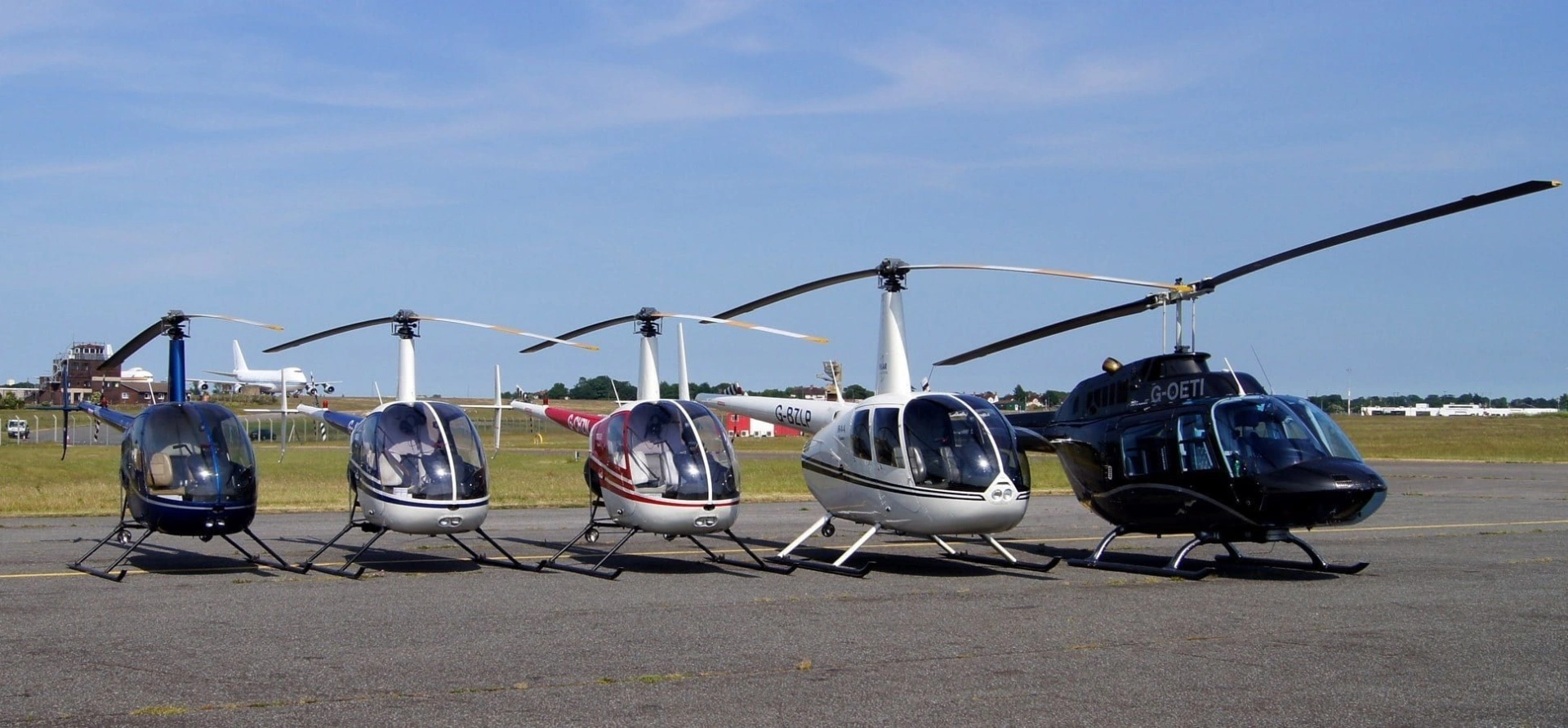 20 Minute R22 Helicopter Flying Lesson Kent Experience Days Vouchers ...