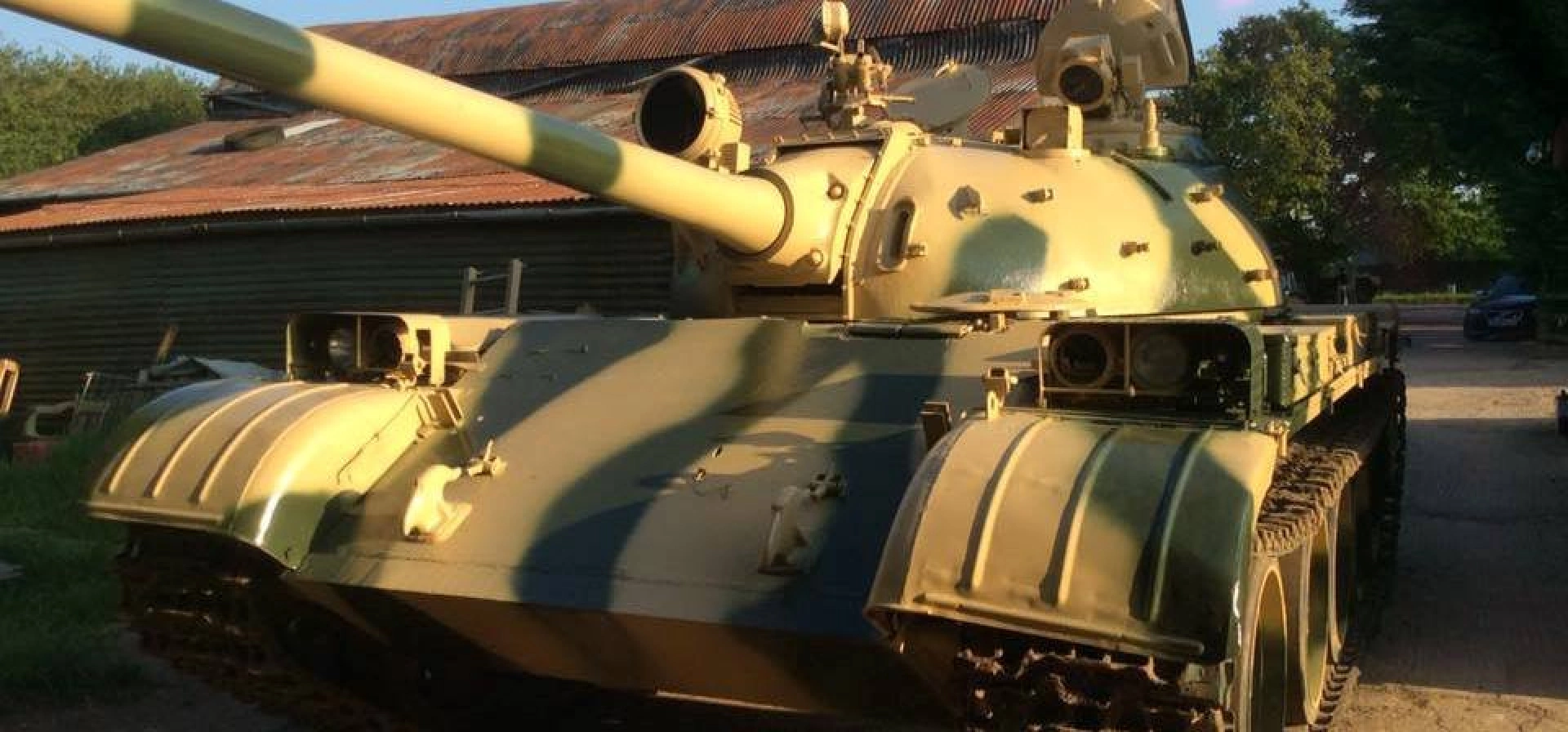 Northampton Military Half-Day Tank Driving EXP Gift Vouchers £369 for 1